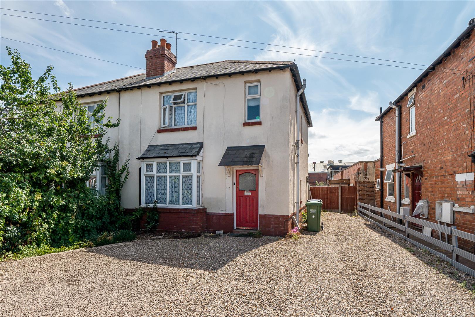 293, Hurcott Road, Kidderminster, DY10 2RQ | Estate Agents & Auctioneers